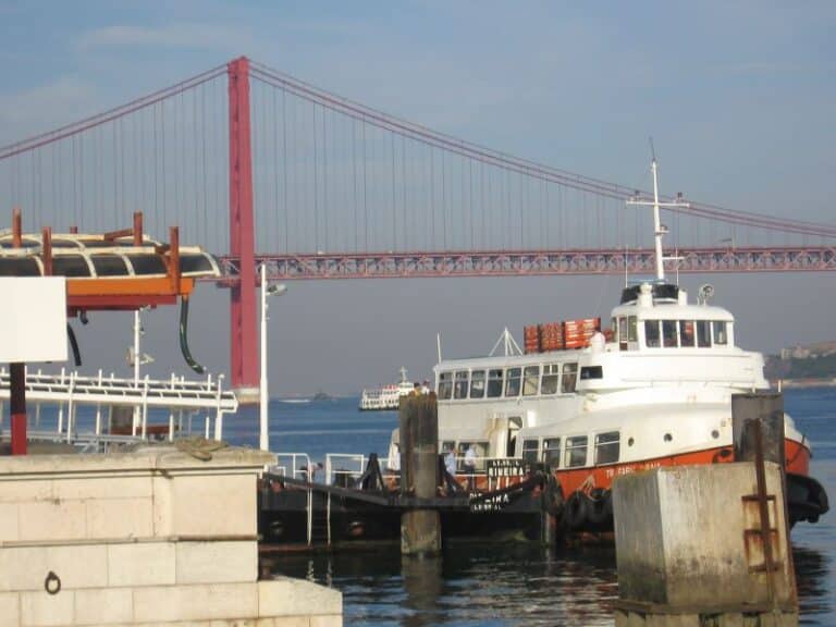 Ferry à Lisbonne : ce que vous devez savoir